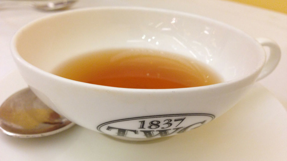 Norvegiškai Svart te reiškia Juoda arbata | norvegu24.lt